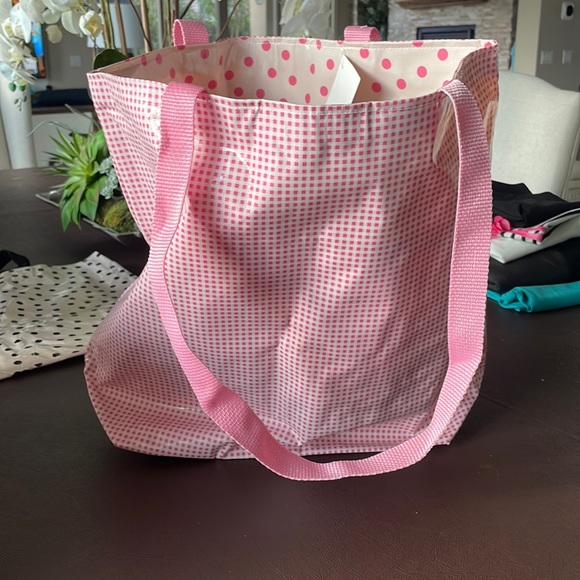 OilCloth | Bags | Nwt Oilcloth Sturdy Tote W3 In Reinforced Straps ...